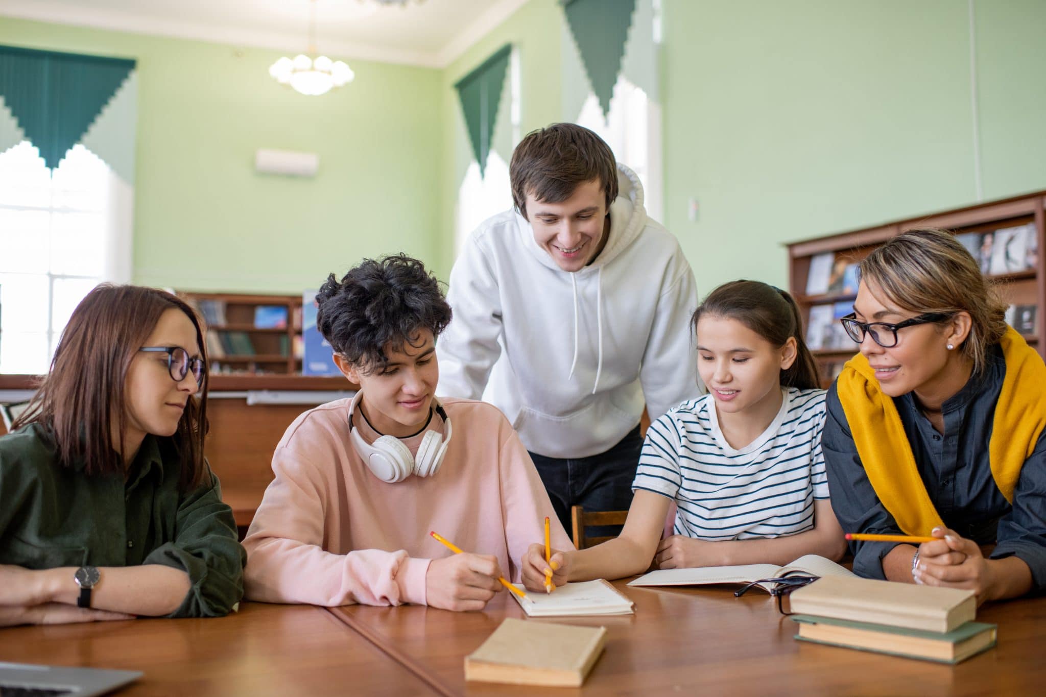 Essential Skills for Teaching Young Learners • Oxford TEFL